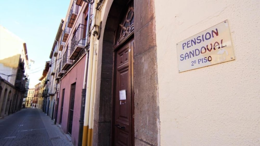 Pensión Sandoval By Gaiarooms - León