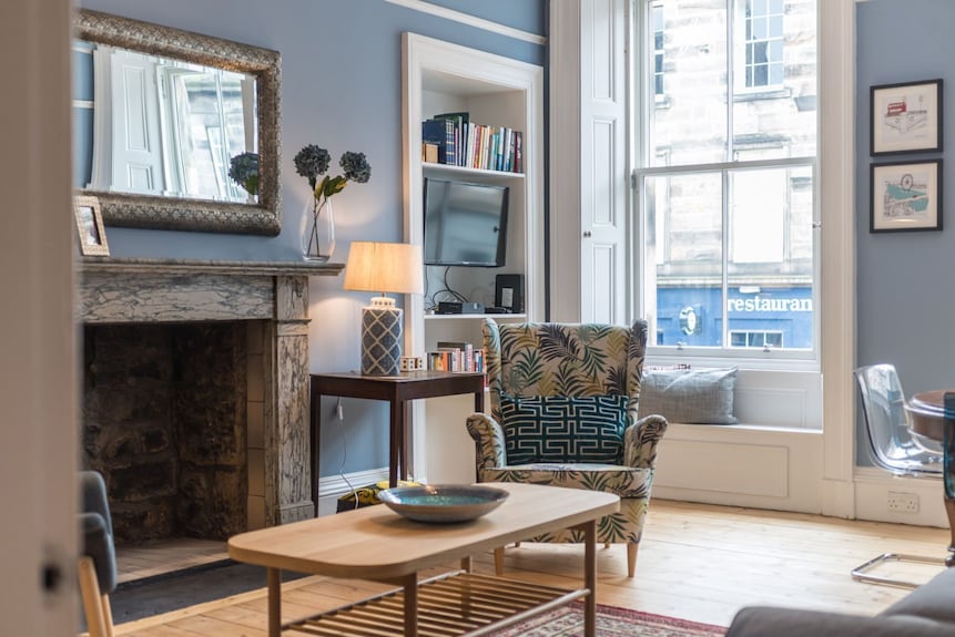 107 Broughton Street - An Edinburgh That Sleeps 6 Guests In 3 Bedrooms - Edinburgh