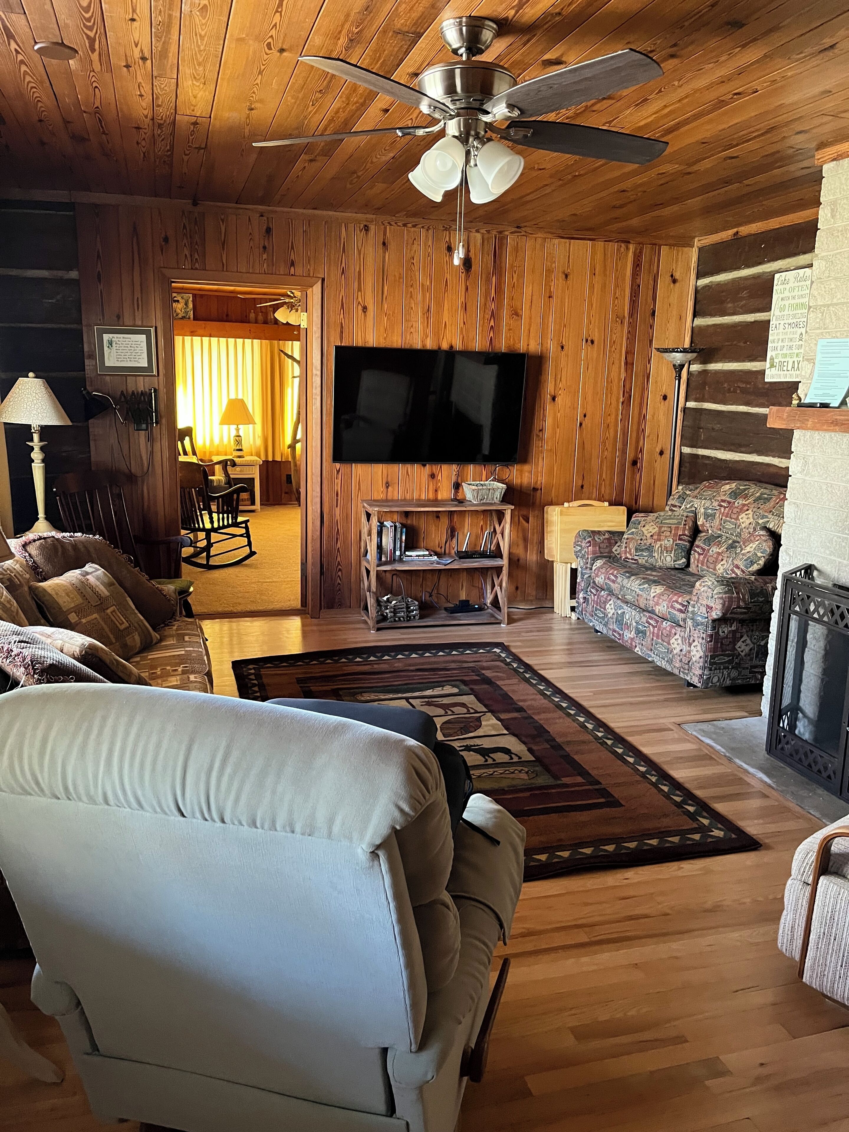 Renovated Cabin At Lake Junaluska!  Brand New Large Front Porch. - Lake Junaluska, NC