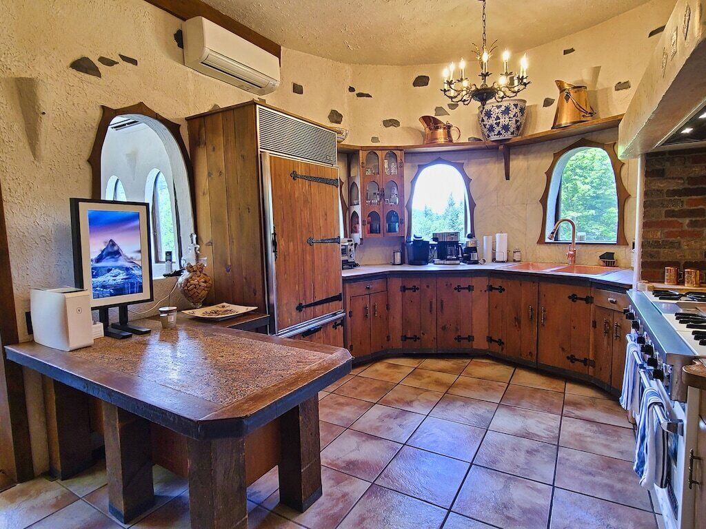 11 Unique Vrbos To Rent For An Unforgettable Getaway | TravelAwaits