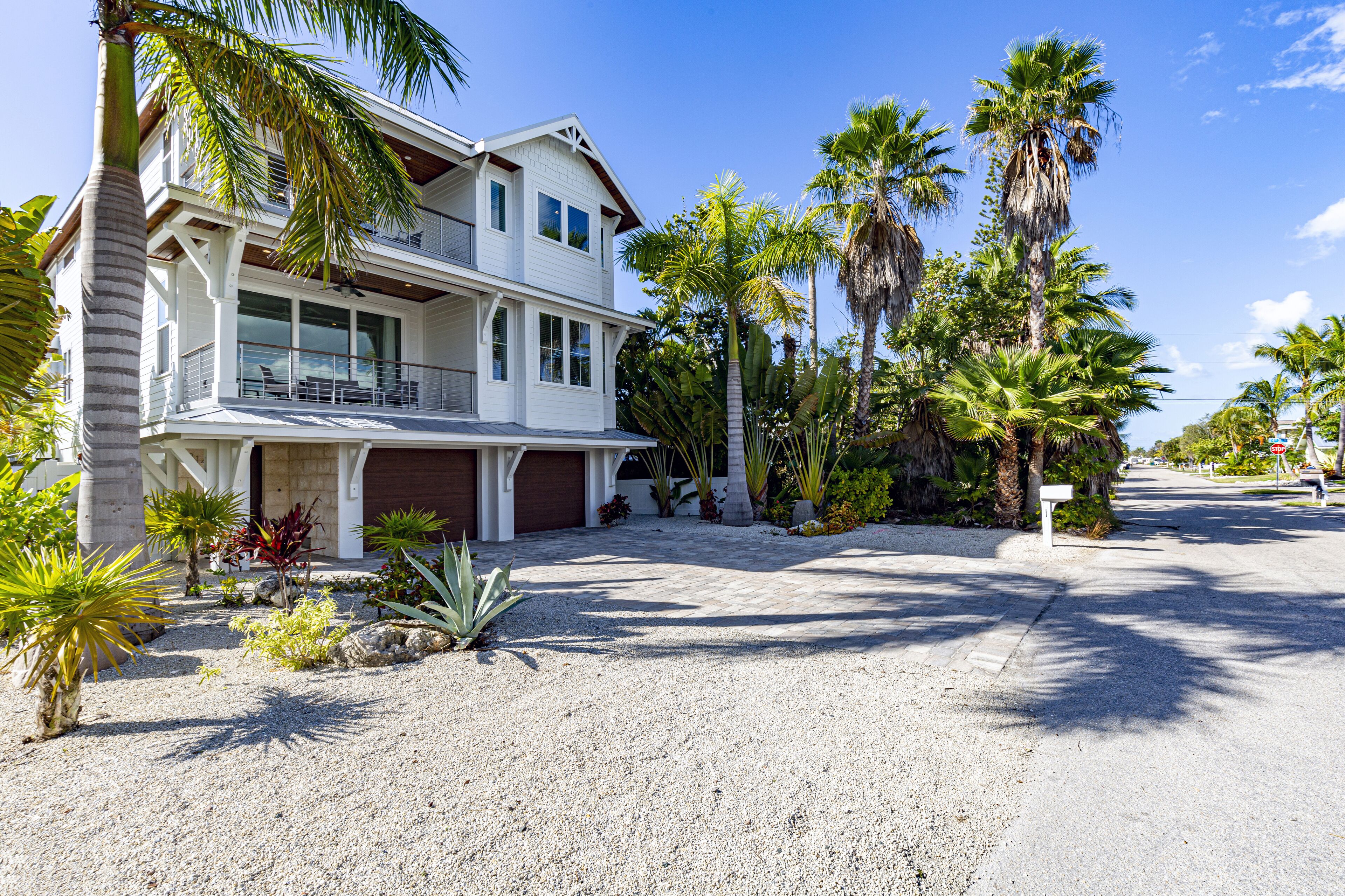 10 Best Vrbo Vacation Rentals In Runaway Bay, Bradenton Beach, Florida ...