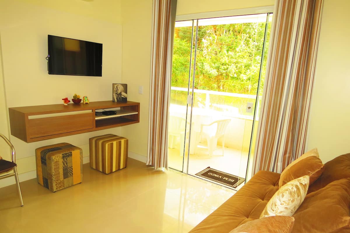 Apartamento (Cod 126) | Sala de estar | Televisor
