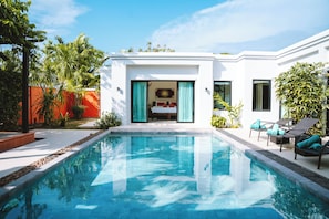 Grand Deluxe 3 Bedroom Pool Villa | Vista do quarto