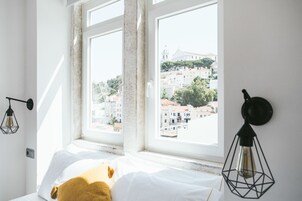 Apartamento Deluxe, 1 quarto, acesso à piscina | Vista para a cidade