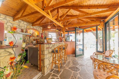 Kastro Studios Apartments