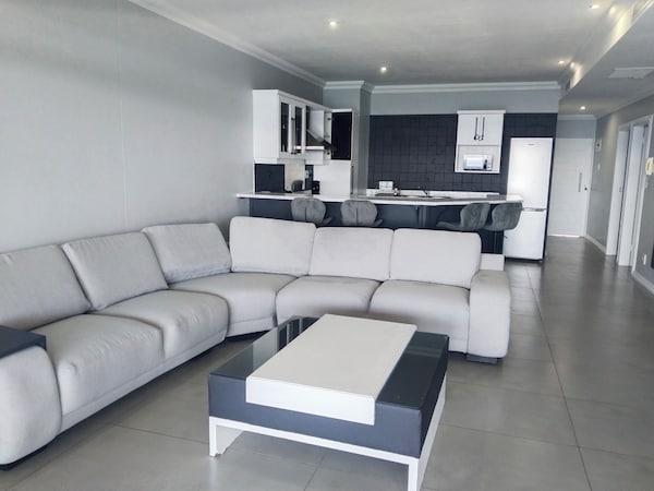 504 Coral Reef - eMdloti