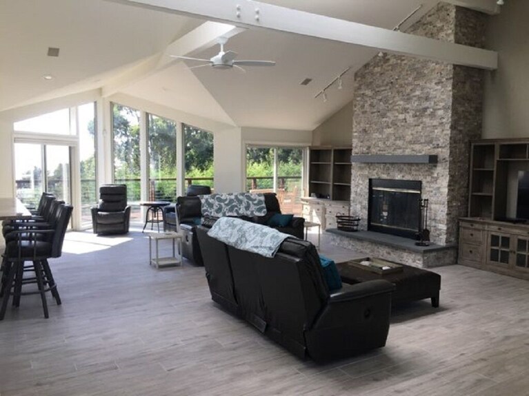 Expansive Ocean Views, Totally Remodeled, 5 Min To Village - Mendocino, CA