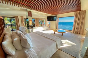 Villa, várias camas, varanda, junto ao mar | Lençóis de algodão egípcio, roupa de alta qualidade, minibar 