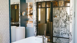 Suite Júnior | Casa de banho