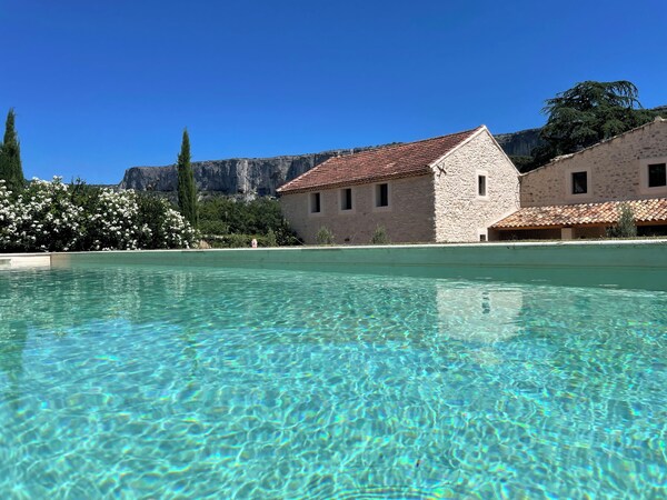 Le Mas Aux Cedres - Luberon