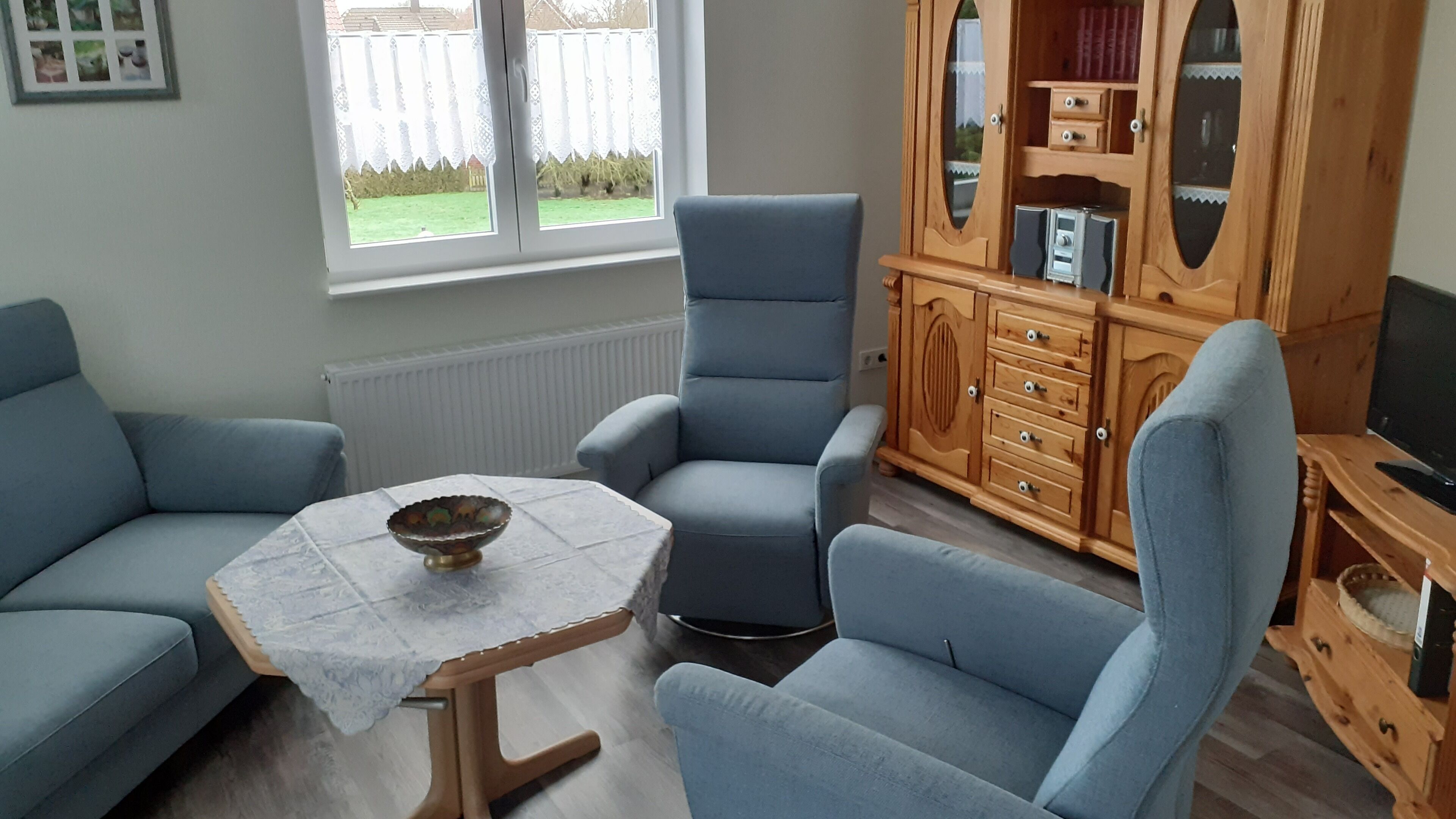 Condo conforto, 2 quartos (Flut - incl. cleaning Fee 60 EUR) | Área de estar | TV de tela plana