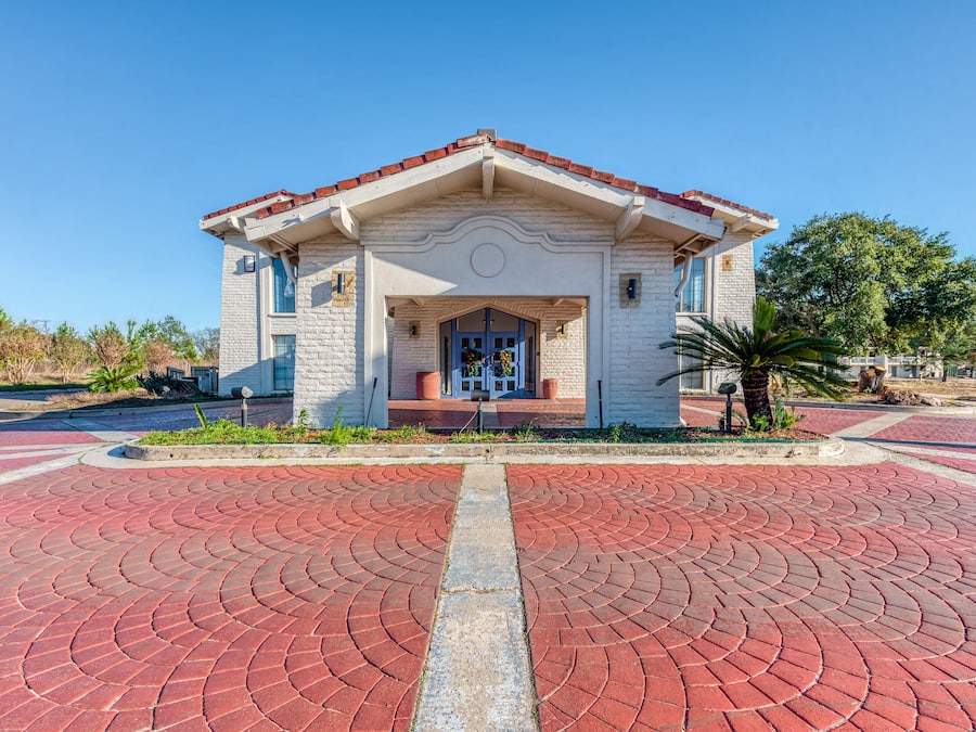 Fachada da propriedade