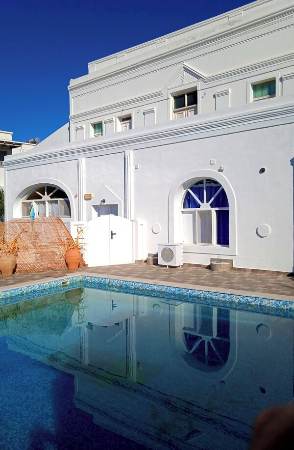 Loukas Kontos Traditional House - Santorini