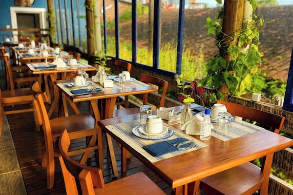 Pequeno-almoço tipo buffet diário incluído
