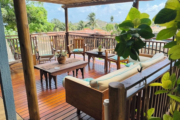 Televisor de 32 polegadas com canais via satélite