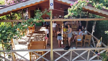 Bangalô | Terraço/pátio
