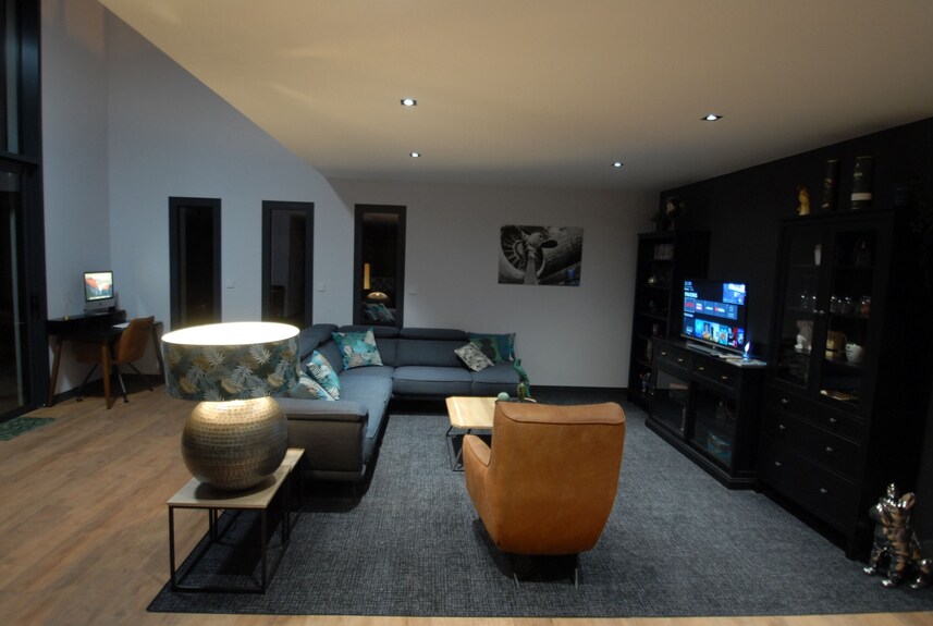 High-end Modern Villa With Private Pool In The Heart Of Omaha Beach - Bayeux