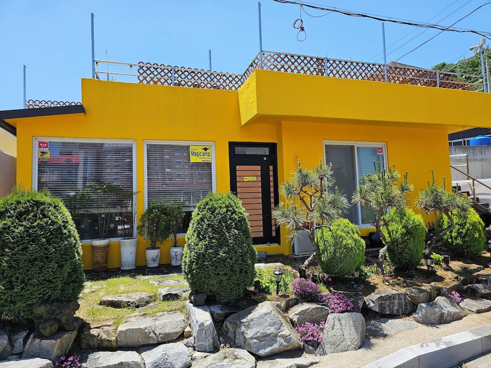 Mokpo Magiclamp Guesthouse - Incheon