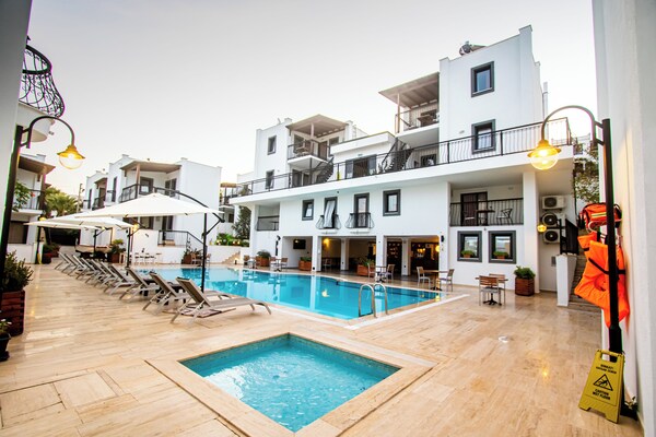 Modern Life Bodrum Otel - Bodrum