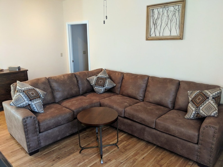 Historic Main Street Private 2 Bedroom Apartment With Views And All Amenities. - State of New York