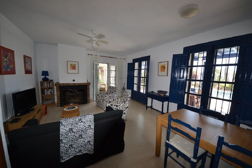 Appartamento Incontaminato Con 2 Letti Per Vacanze Estive Fantastiche O Vacanze Invernali Lunghe E Accoglienti - Andalusia