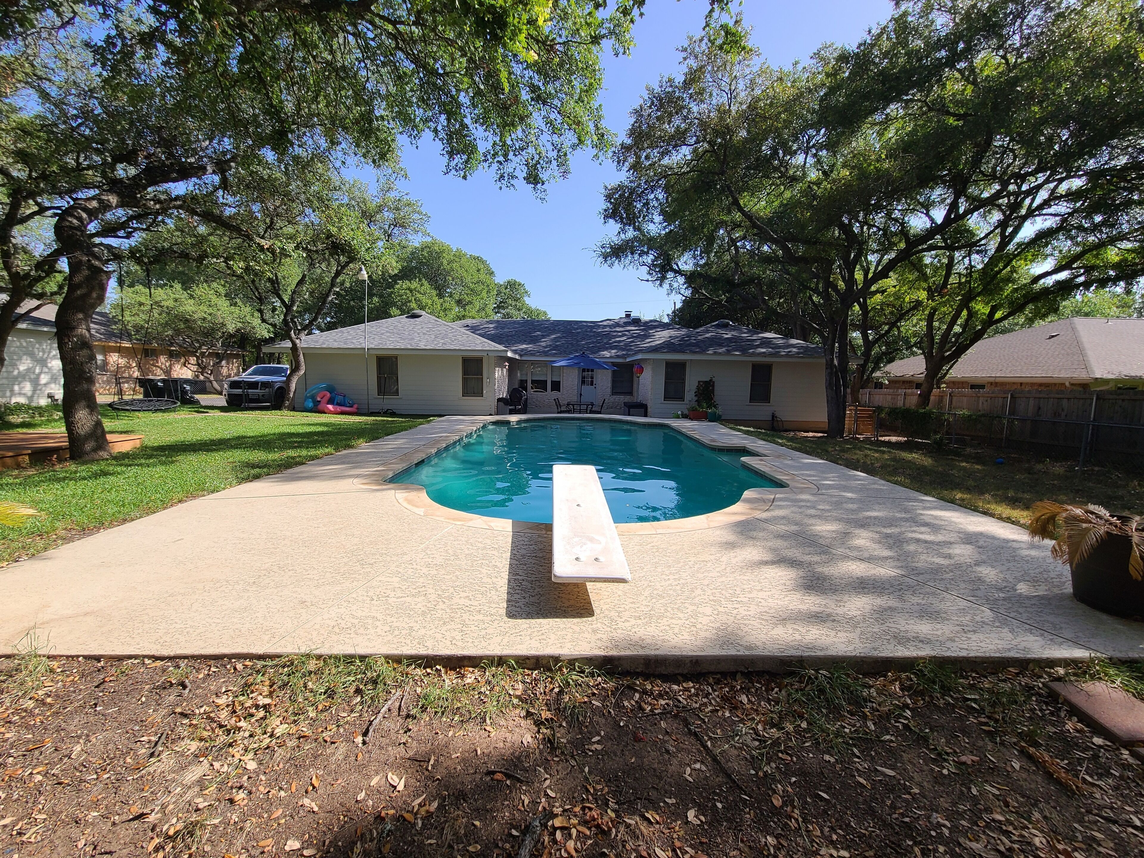 Romantic Cabin on Riverfront Farm, Pet, Rural - Williamson County | Vrbo