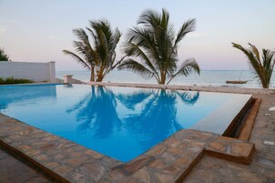 Piscina externa