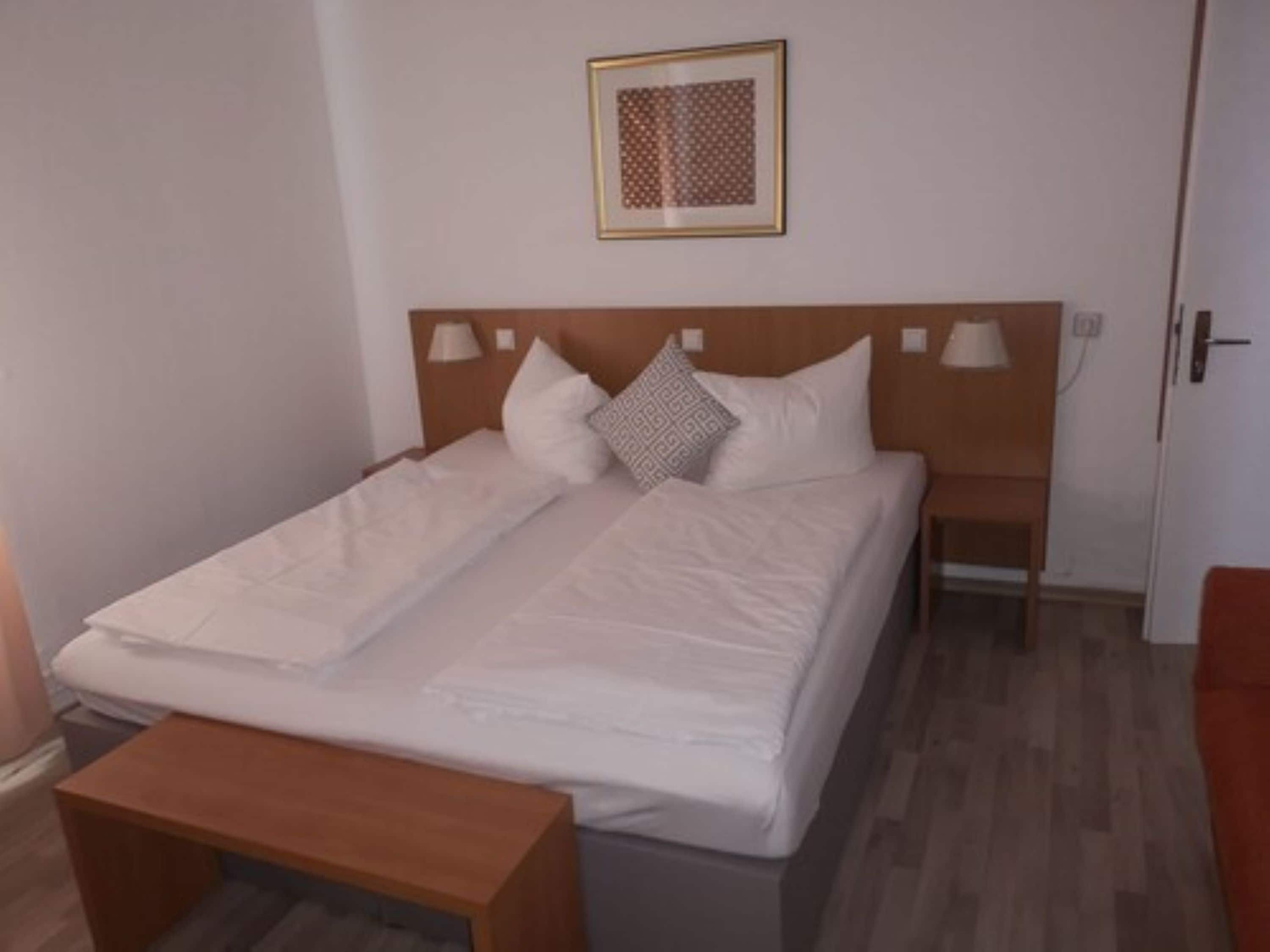 Bodenseehotel Krone, Bodman-Ludwigshafen: Reviews & Hotel Deals | Book ...