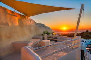 Deluxe House, 2 Bedrooms, Hot Tub & Jacuzzi | Vista da varanda