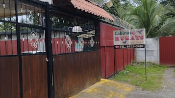 Fachada da propriedade