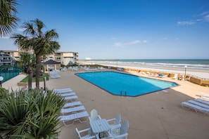 Apartamento em Condomínio Fechado, 2 quartos | Piscina | Piscina exterior