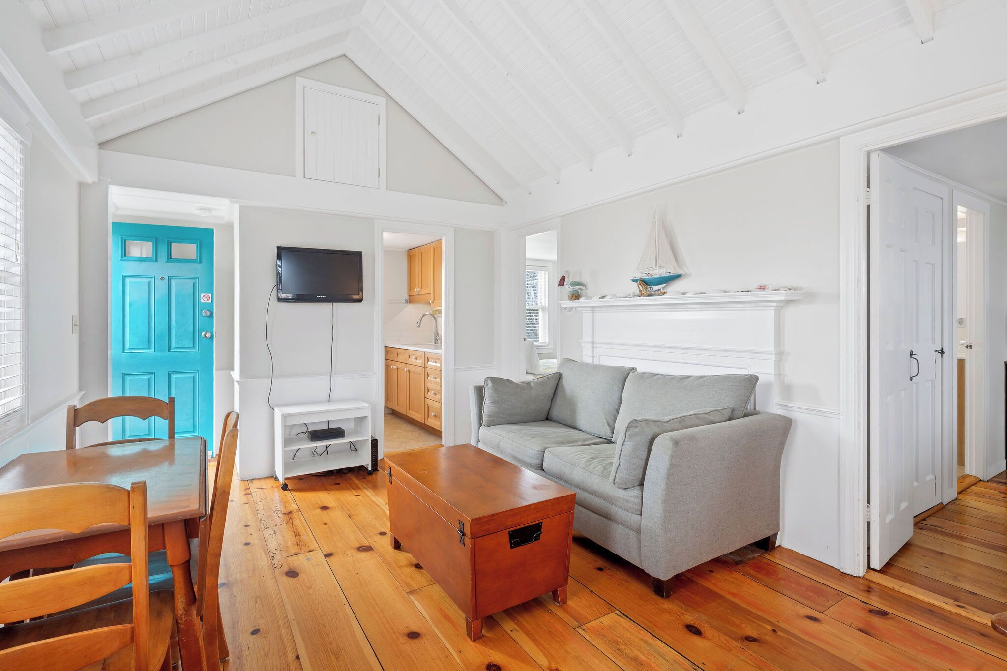 Pet Friendly Cape Cottage - Provincetown, MA