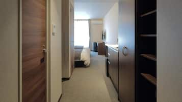 Suite Júnior | 1 quarto, secretária, Wi-fi grátis, roupa de cama fornecida