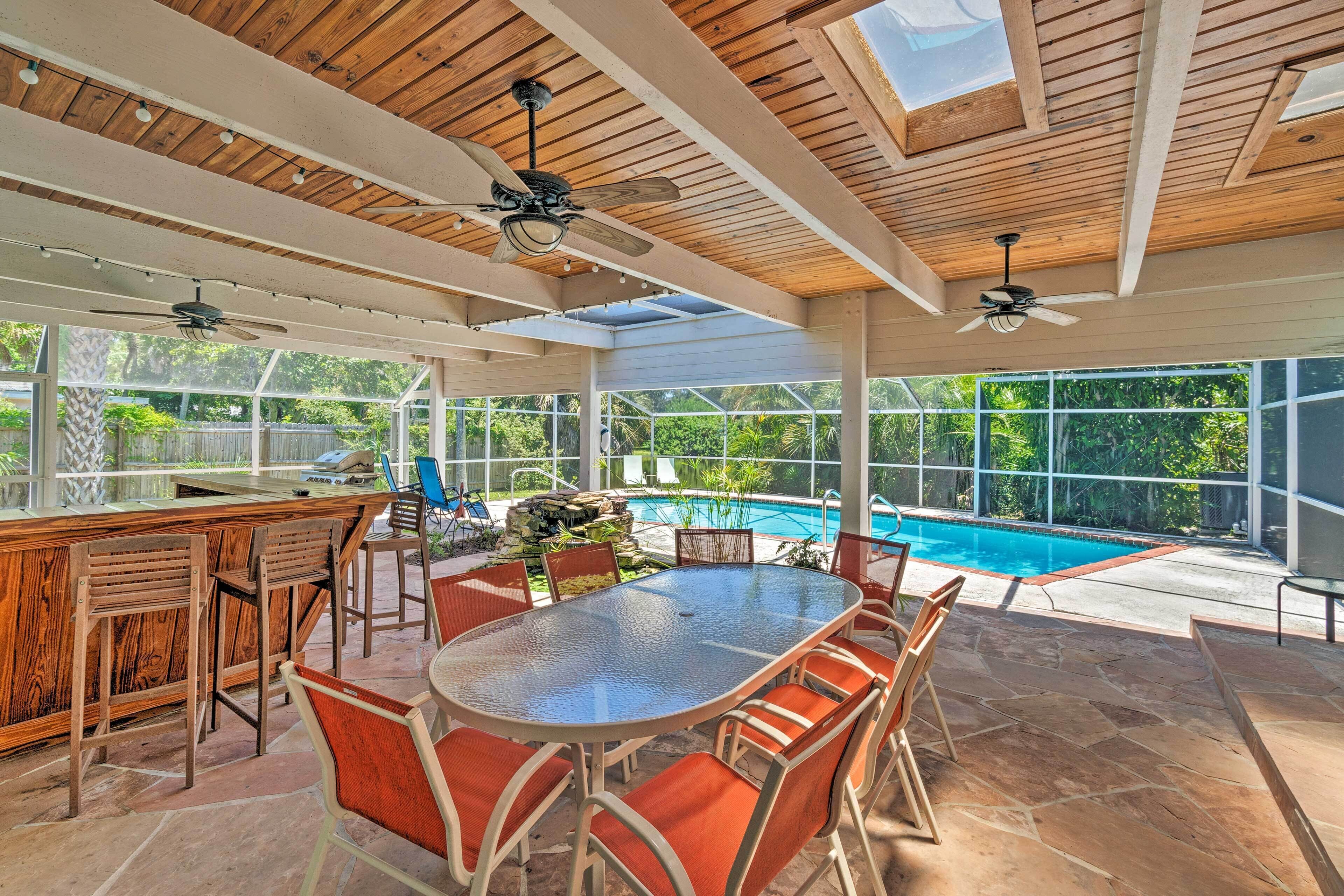 Spacious Siesta Key Canal Front Vacation Rental House with Large Heated ...