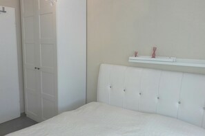 2 quartos, ferro/tábua de engomar, Wi-fi grátis 