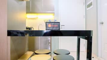 Equipamento para trabalhar no quarto