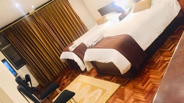 Apartamento Superior, 2 camas individuais, cozinha | Roupa hipoalergénica, edredões de penas, camas de colchão pillowtop 