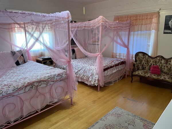 Greenway Manor - Bisbee, AZ