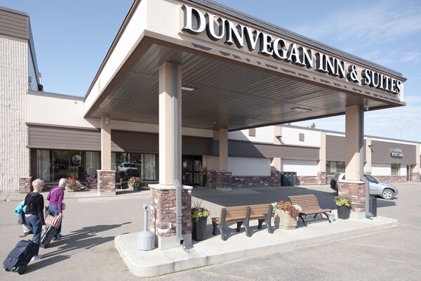 Dunvegan Inn And Suites - Fairview