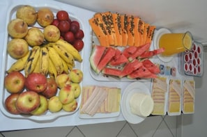Pequeno-almoço tipo buffet diário incluído 