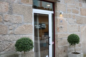 Entrada do alojamento