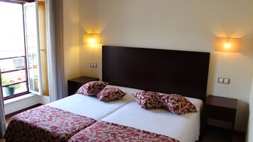 Quarto Twin (1) | Quartos insonorizados, camas desdobráveis, Wi-fi grátis