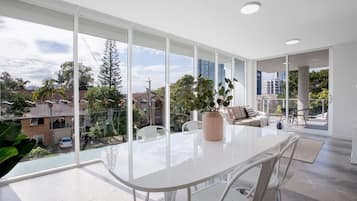 Apartamento (2 Bedrooms) | Cozinha privada | Utensílios de cozinha