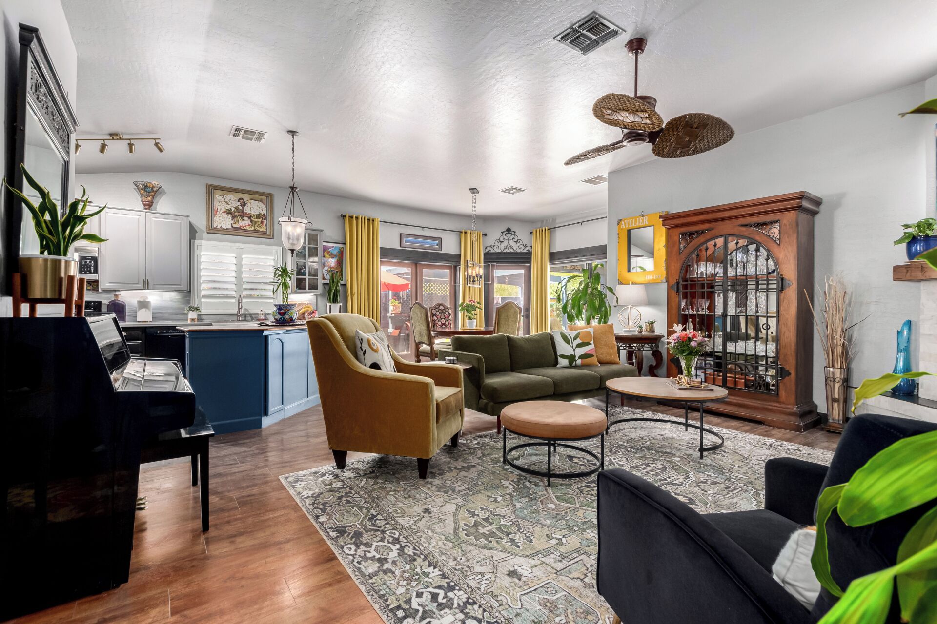 Un Oasis En El Desierto - Gold Canyon, AZ