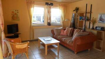 Apartamento (Biene Maja) | 2 quartos, com mobília individualizada, cortinas/cortinados opacos