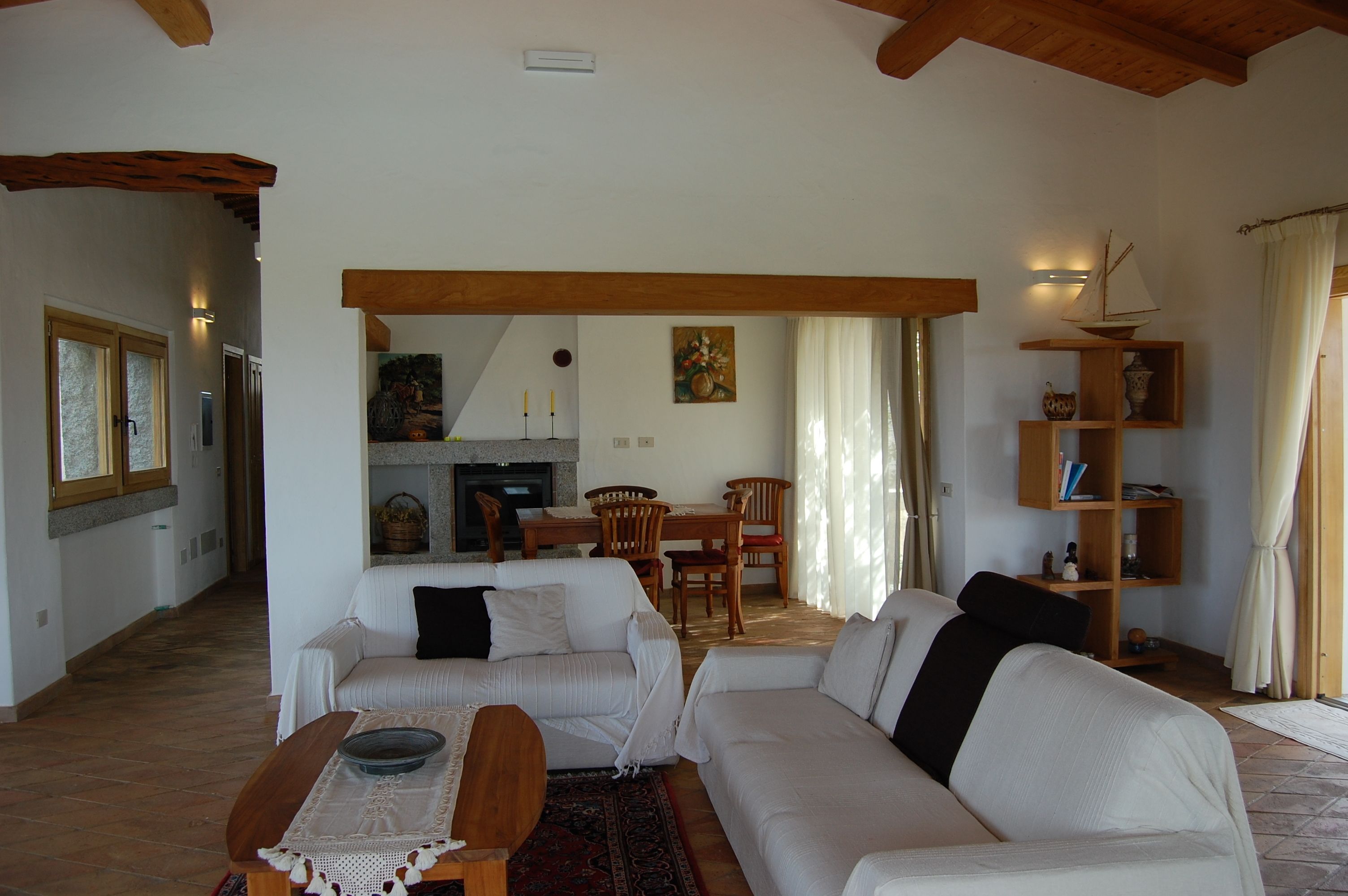 Villa, 4 quartos | Sala | TV de ecrã plano 