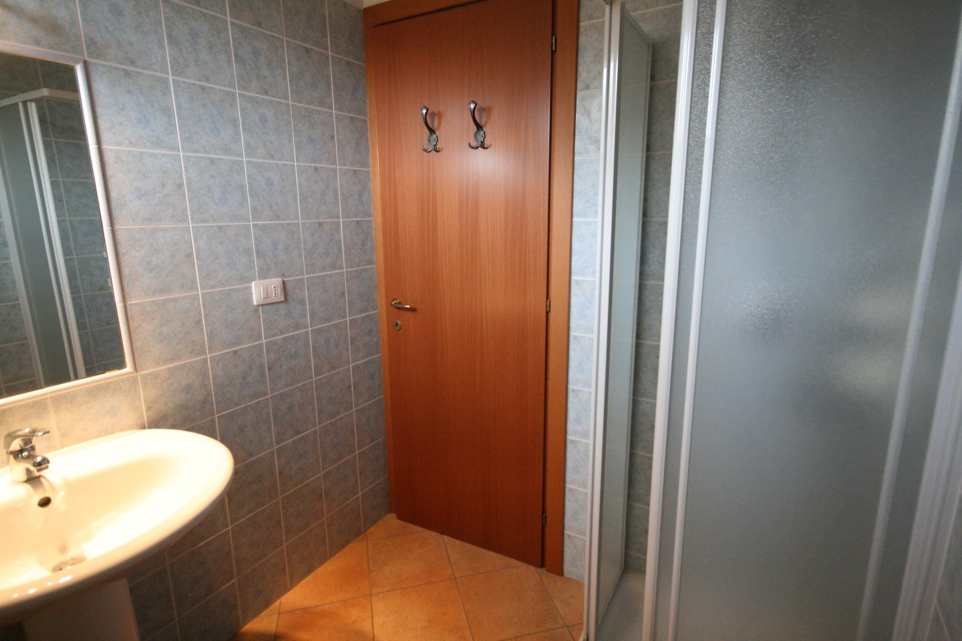 Villa, 5 quartos | Casa de banho | Um polibã, um chuveiro fixo, um secador de cabelo, toalhas fornecidas 