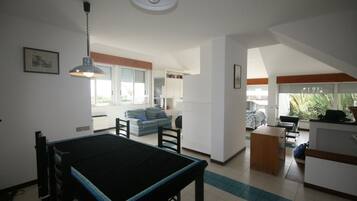 Villa, 5 quartos | Refeições no quarto