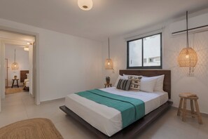 Vila básica, 2 quartos | Roupas de cama antialérgicas, escrivaninha, cortinas blackout