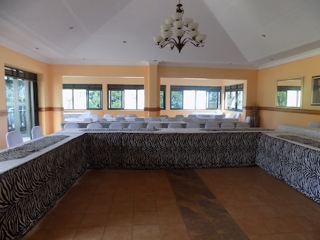 Sala de reunião. Heritage Country Club